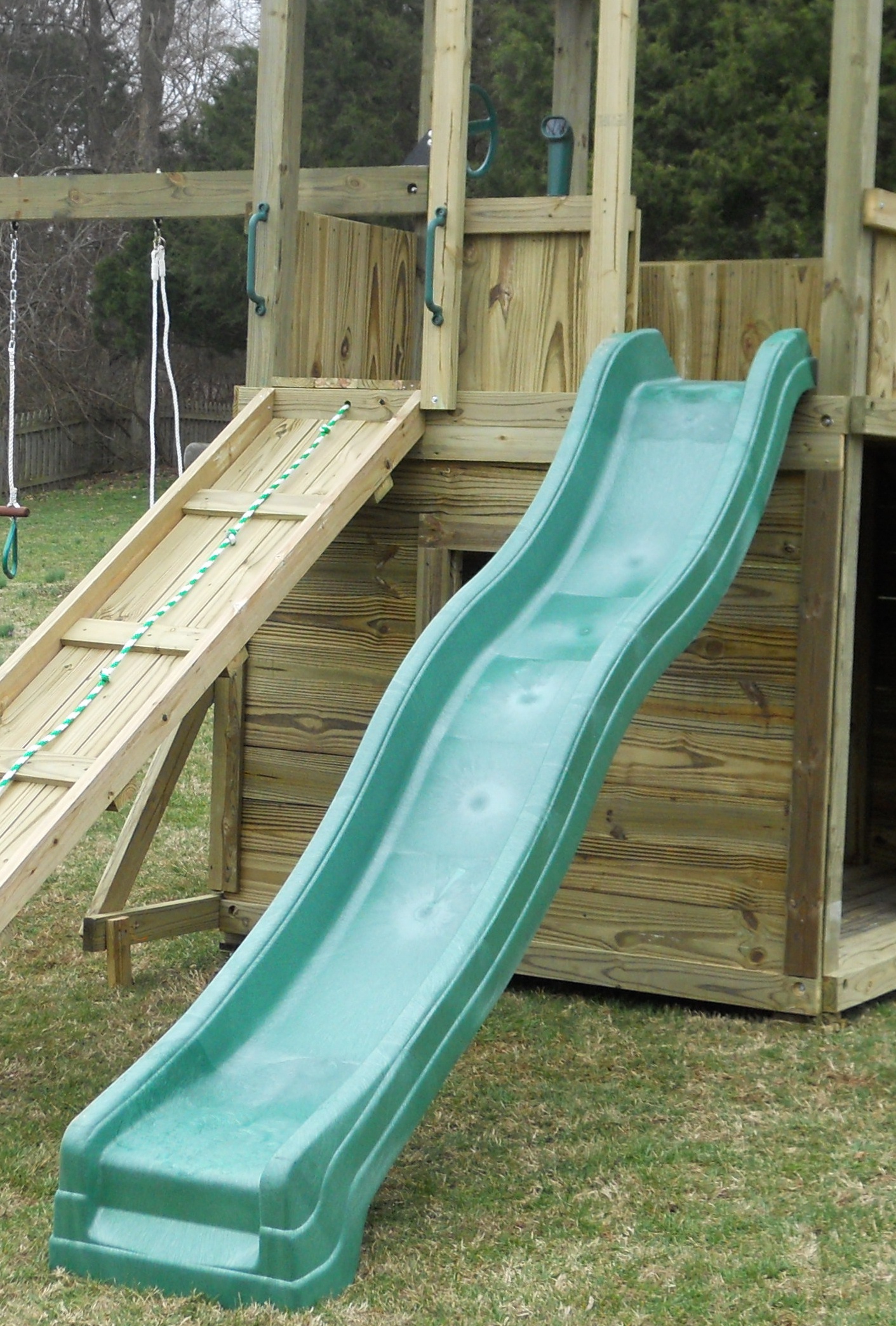 Wave Slides – Hops Fun Factory
